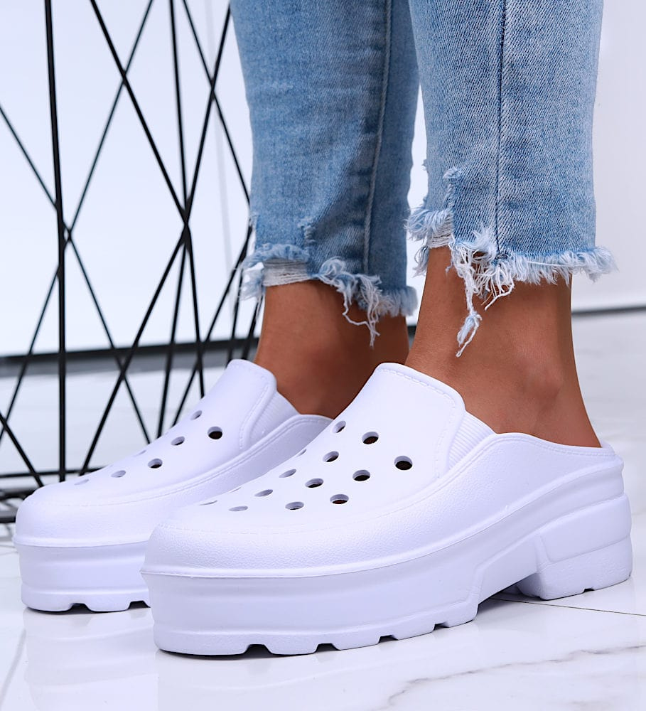 Wodoodporne białe kryte klapki basenowe na koturnie /C5-1 15542 S283/ Sklep z obuwiem ...